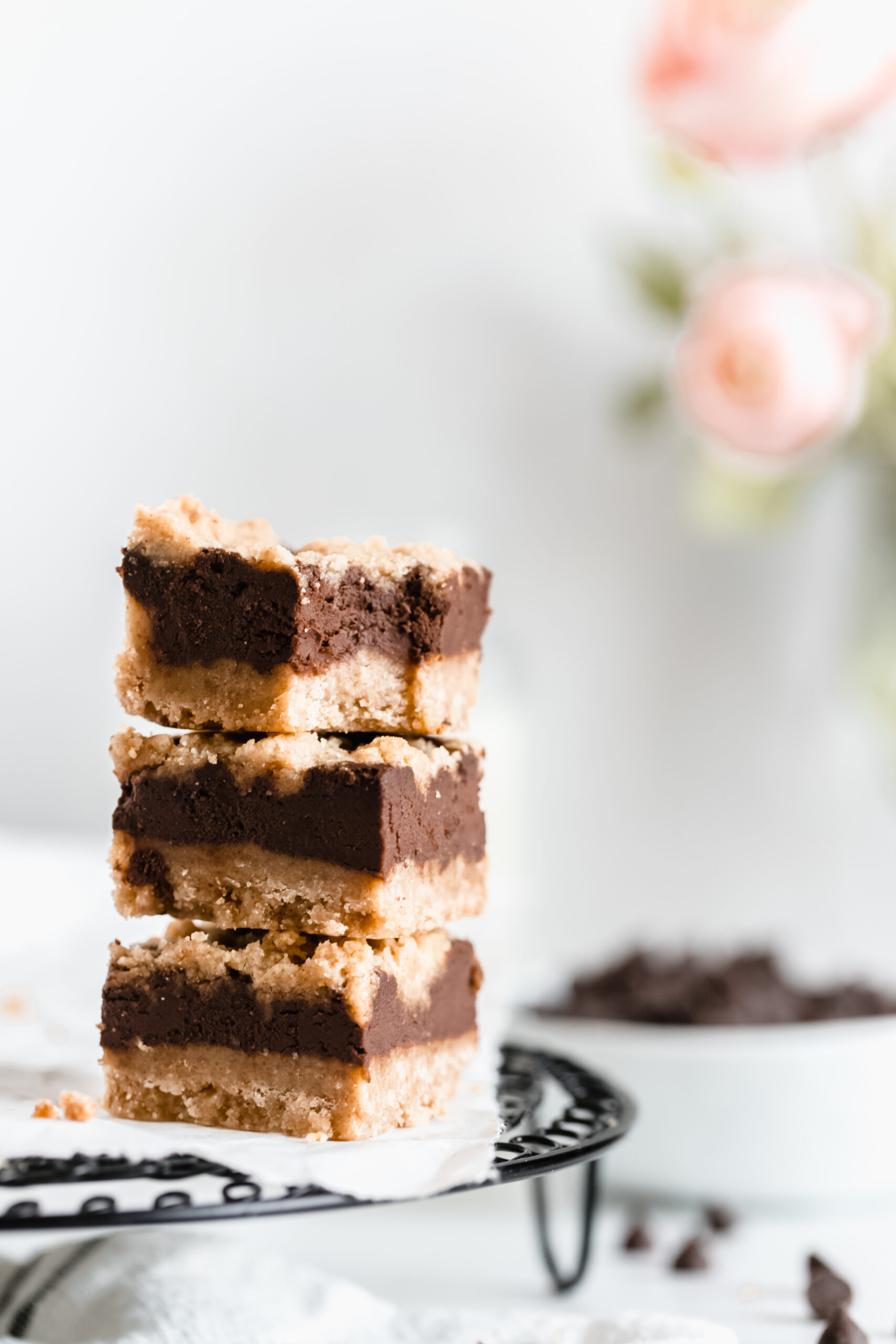 The Best Vegan Fudge Bars with Shortbread Crust - Allergylicious
