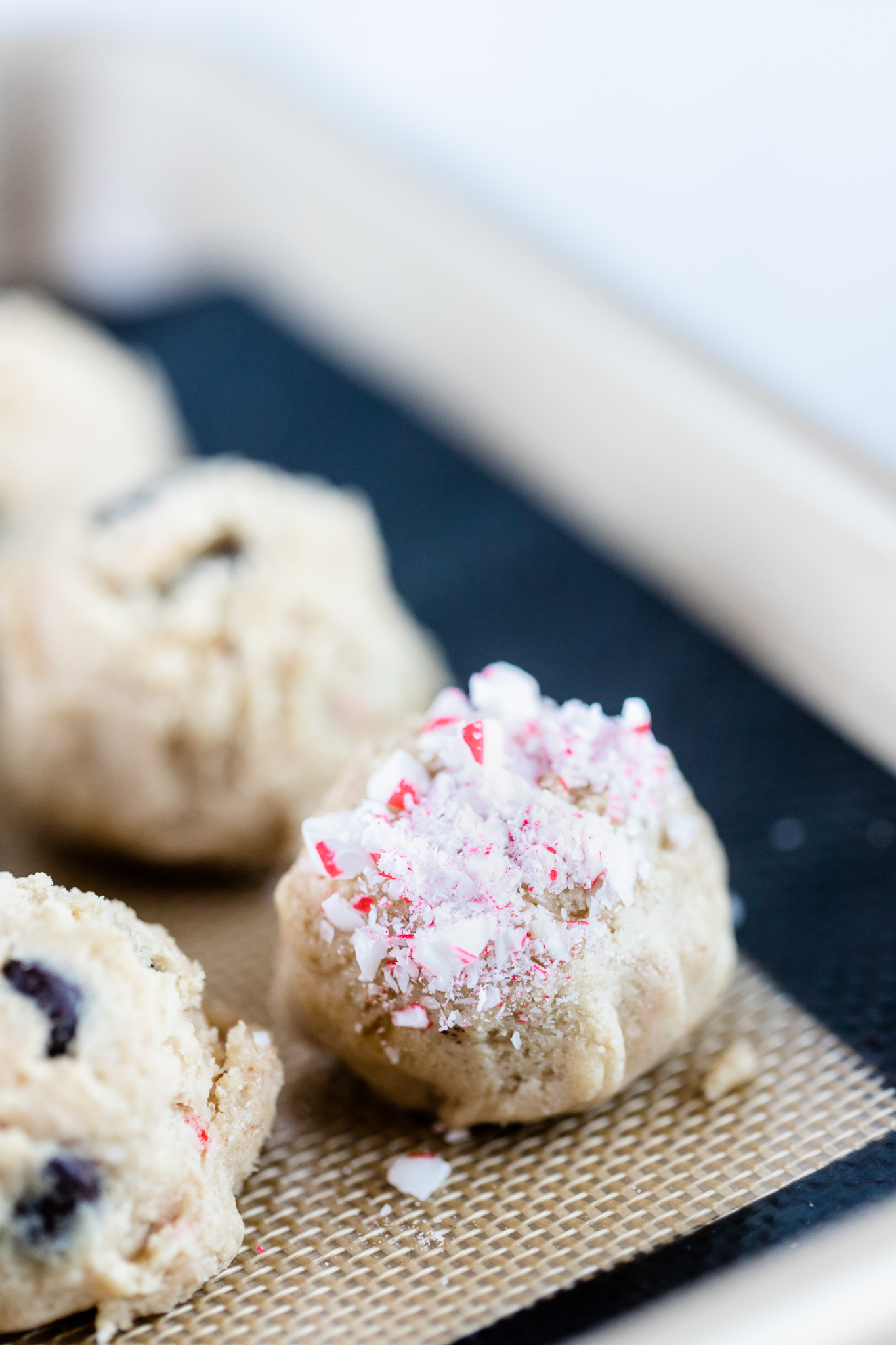 The Best Chocolate Chip Peppermint Cookies|Vegan and Nut free ...